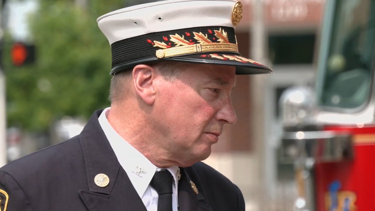 Louisville's Fire Chief steps down after 24 years - YouTube