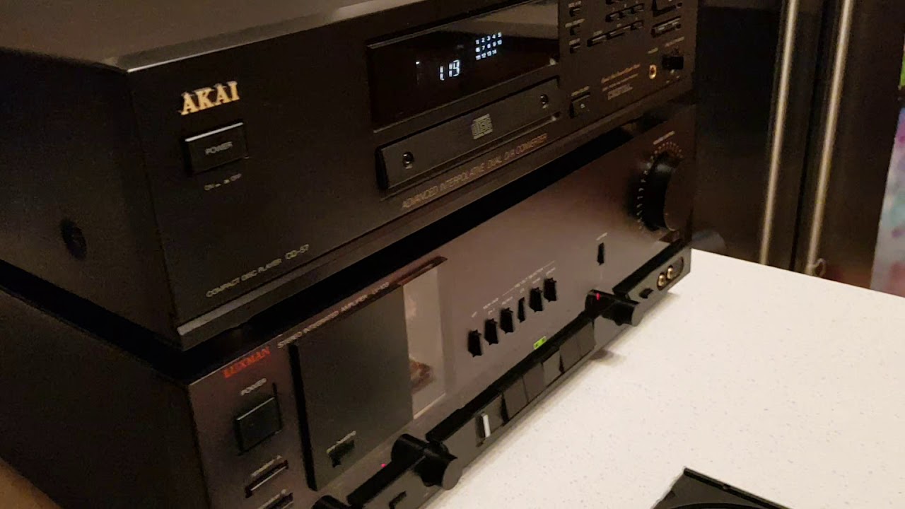 Akai CD-57 - YouTube