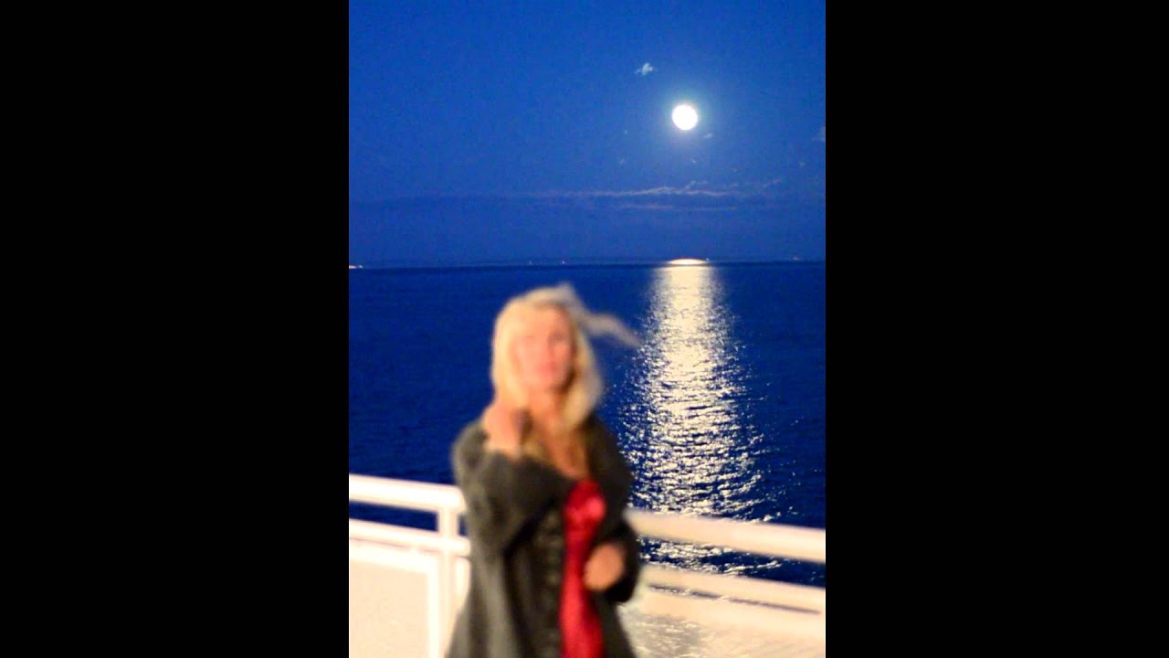 Coming to you live from Pamela Light - YouTube