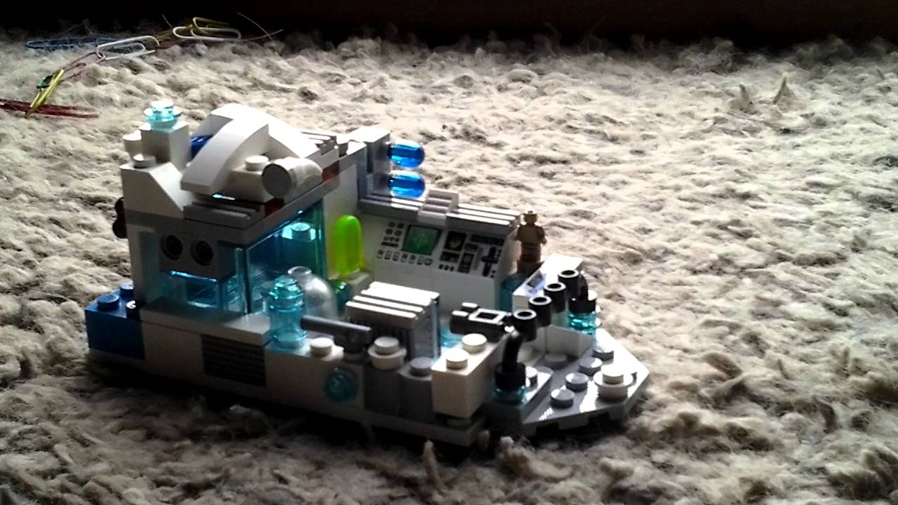 Custom Lego Mr. Freeze lair - YouTube