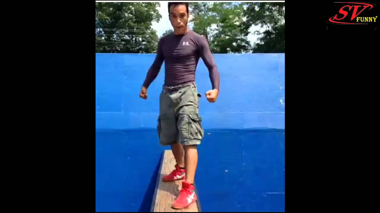 Trampoline jumping the wall 2013 - YouTube