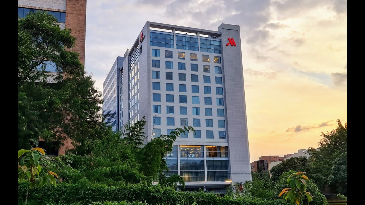 Medellin Marriott, Colombia - Review of Executive Suite 1005 - YouTube