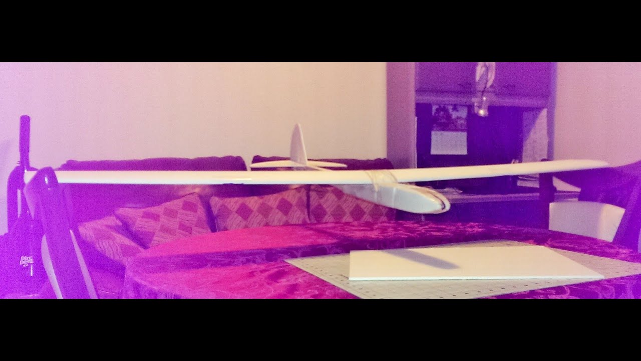 FT Simple soarer with a straight wing - YouTube