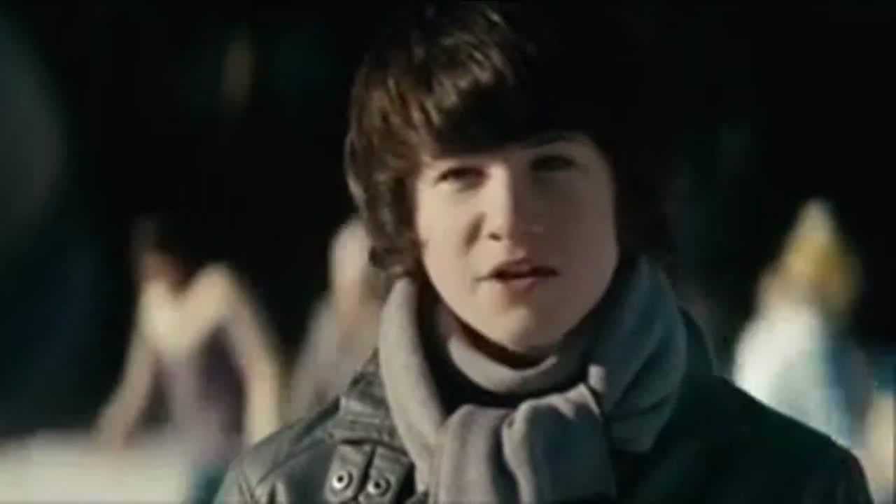 Dylan Minnette Let Me In