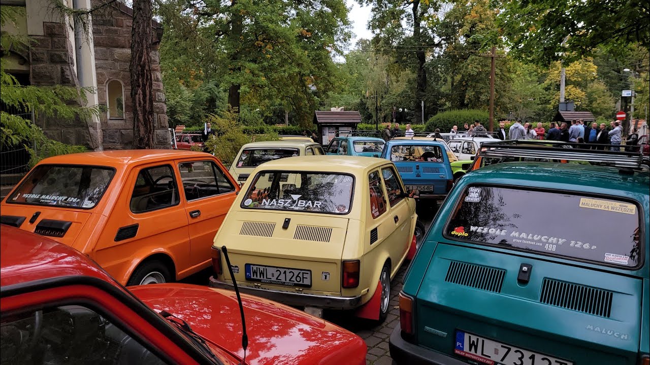 Maluchy na ślubie / Milanówek / Fiat 126p orszak ślubny - YouTube