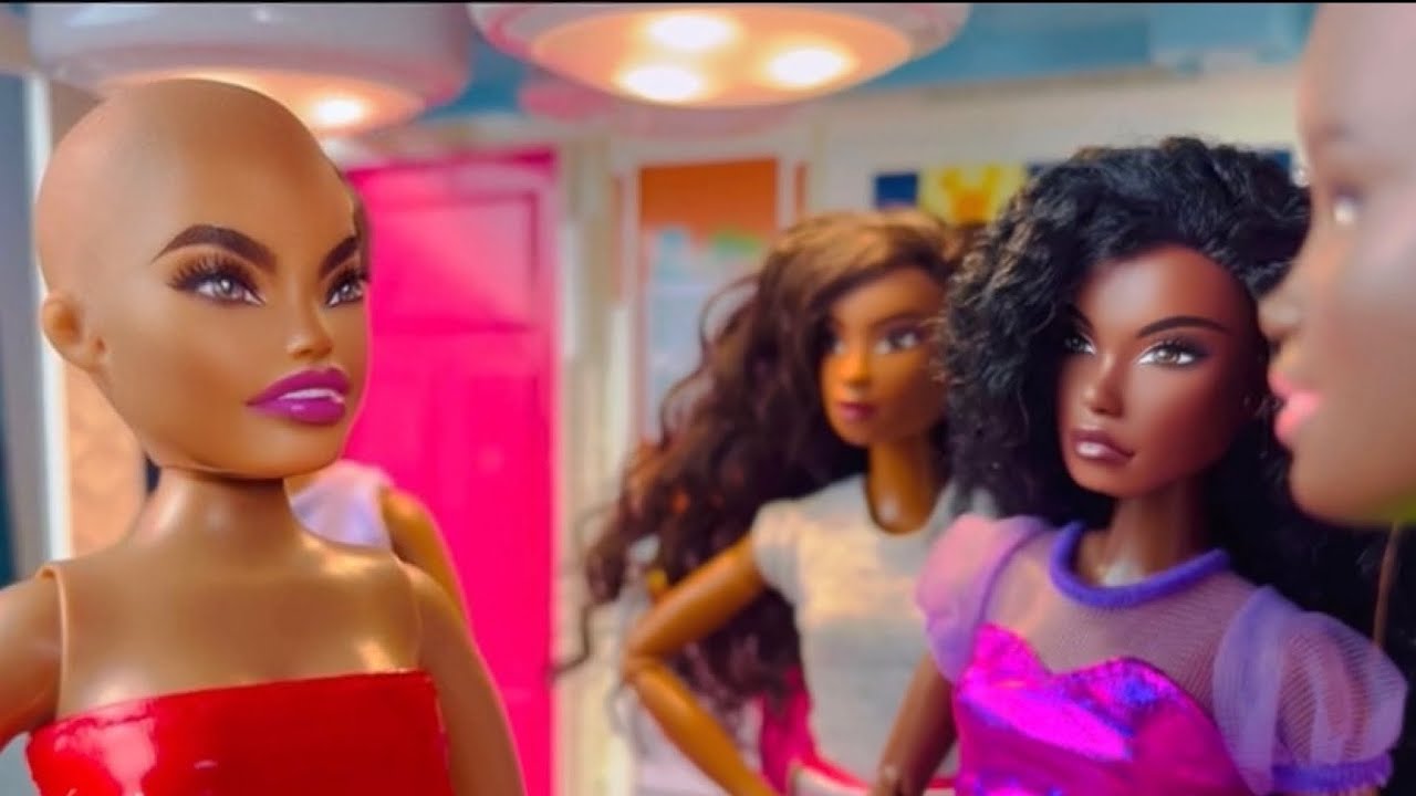 Naturalistas Dolls - Body Swap? | Dollhouse Drama 9 - YouTube