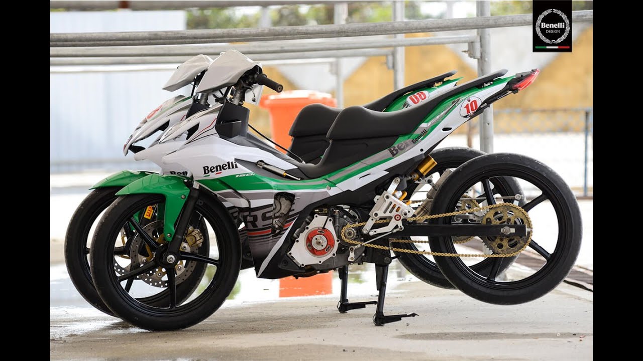 BENELLI RFS 150i - YouTube