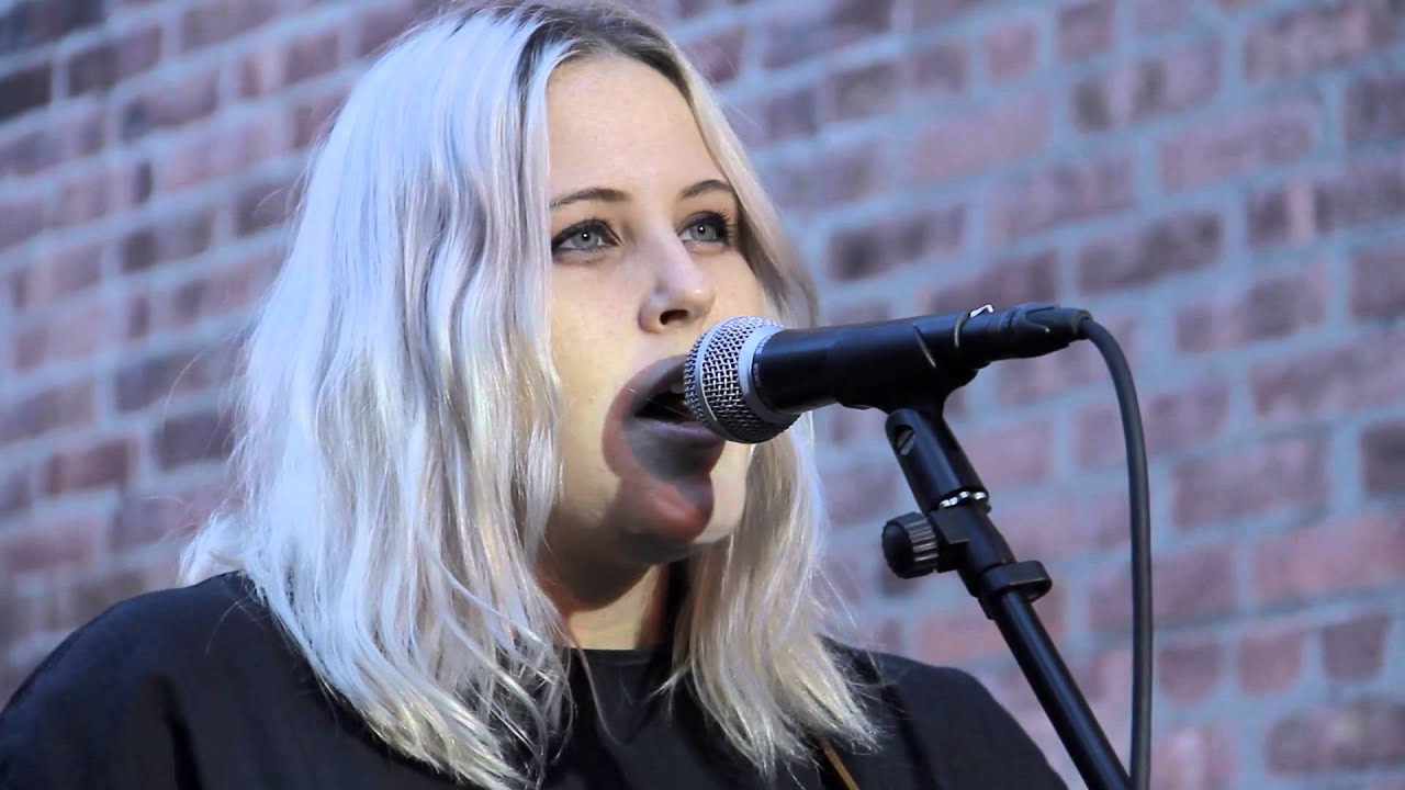 O+ Tin Roof Session Session LI: Karlie Bruce - YouTube