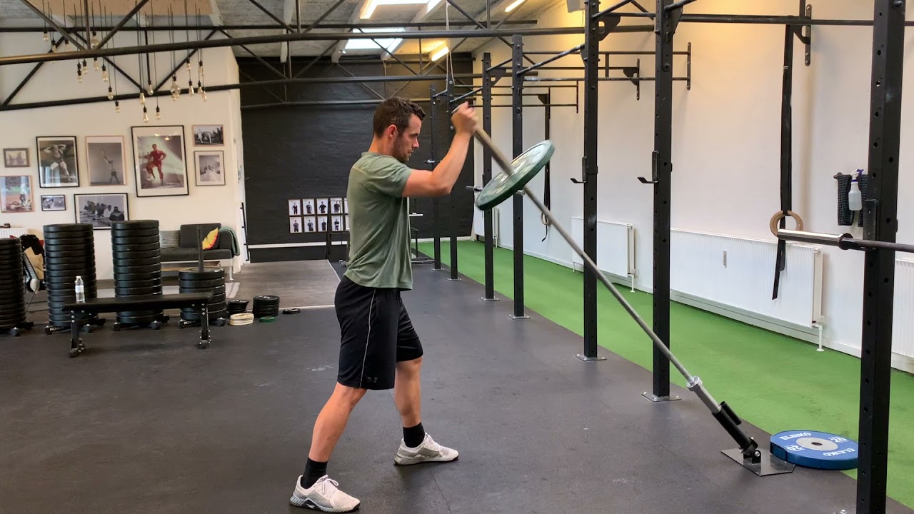 Standing unilateral landmine press - YouTube