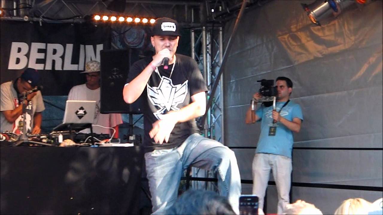 LIQUIT WALKER - Brudermorgana ♦ Live in Berlin @ Graffitibox Summer Jam ...