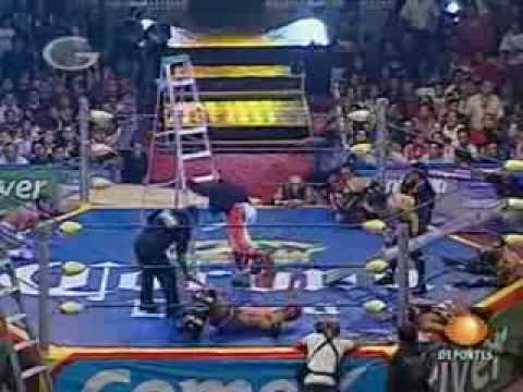 lucha extrema CHARLY MANSON - YouTube