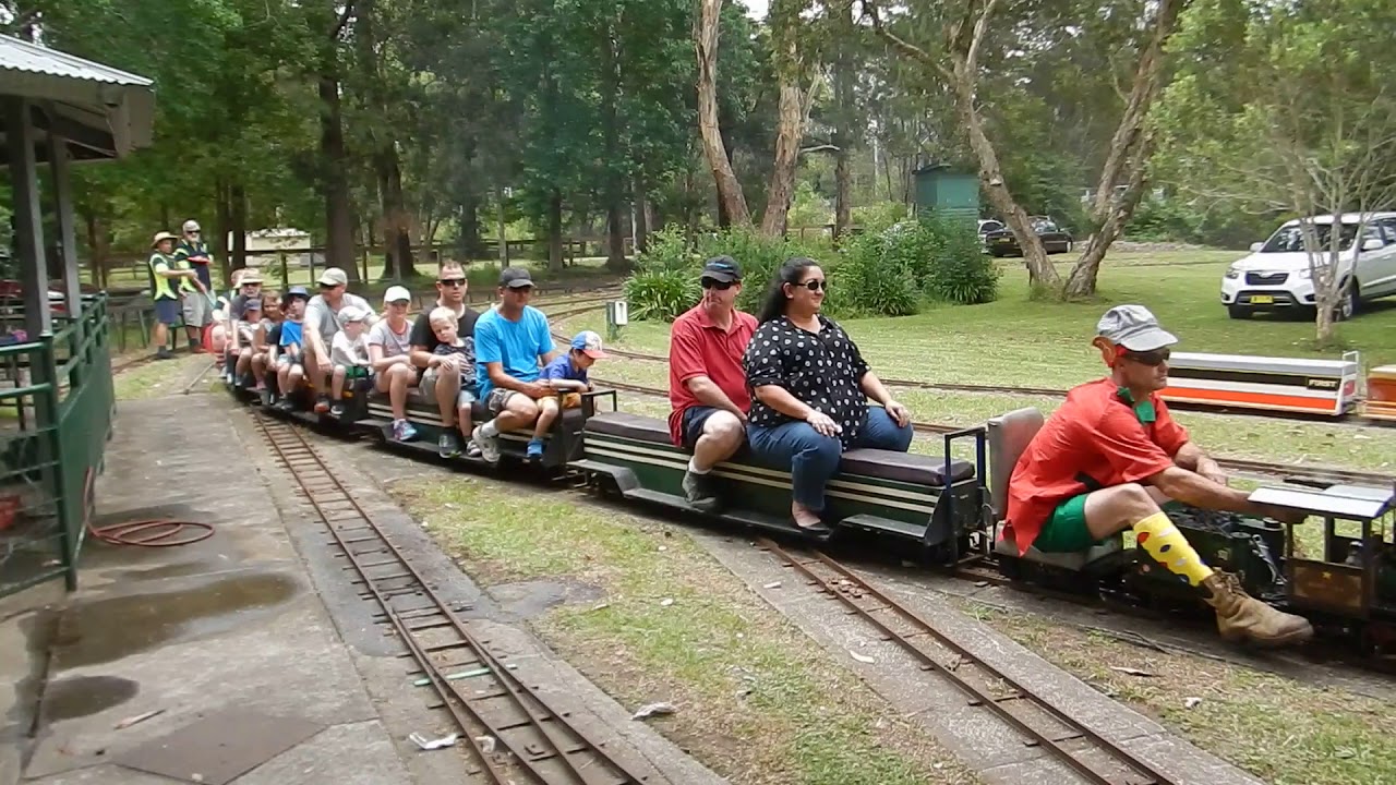 Riding the small train at Narara - YouTube