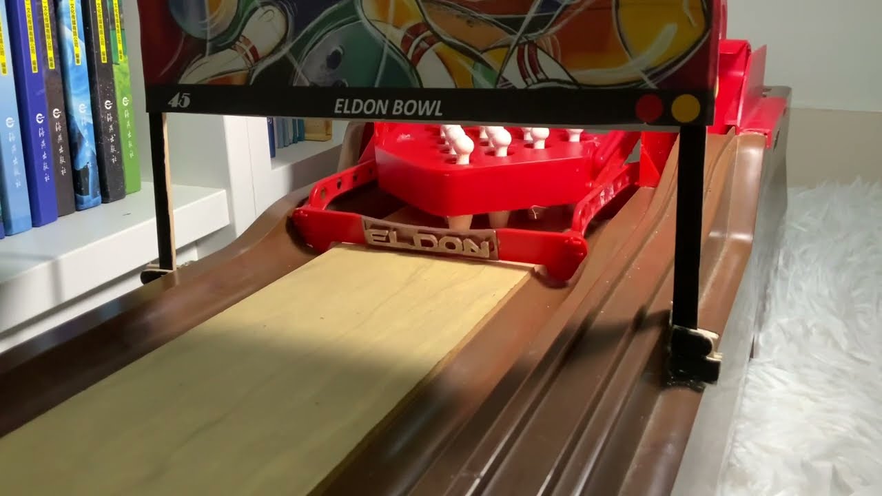 Eldon Bowl A Matic bowling machine Brunswick GSX AMF Bowling Toy ...