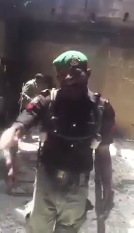 Video of Police Officers Crying to Nigerians for help - YouTube
