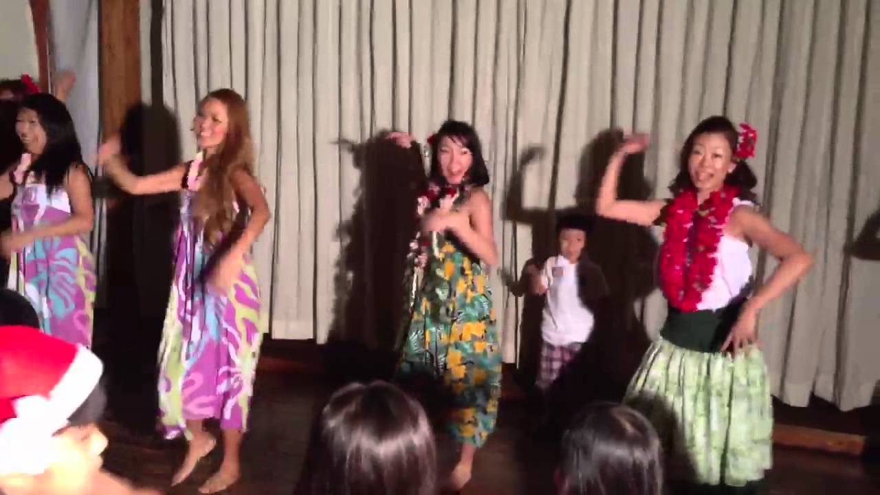 Hulala's first mele hula party! - YouTube