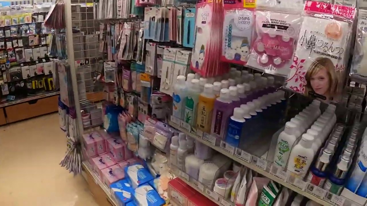 【100yen Shop in Japan】Walking inside Cando, Shinjuku Tokyo - YouTube
