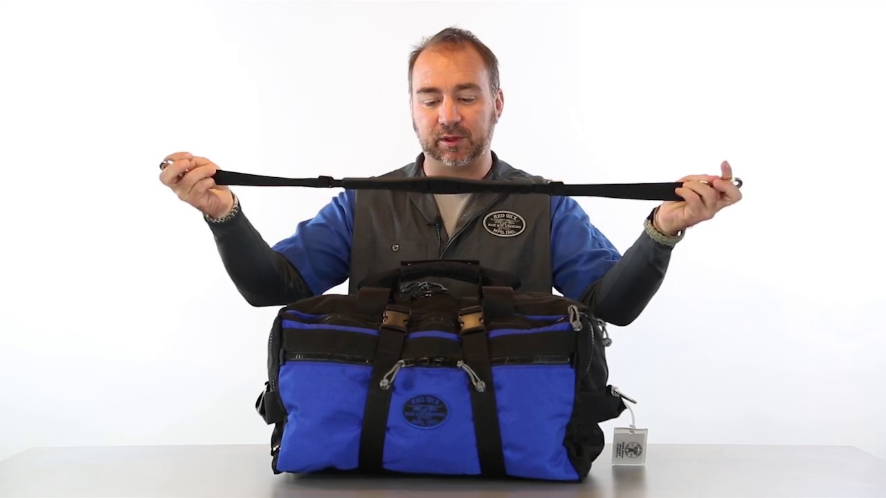 Red Oxx Tres Hombres Hybrid Compressible Backpack Carry-on Bag - YouTube