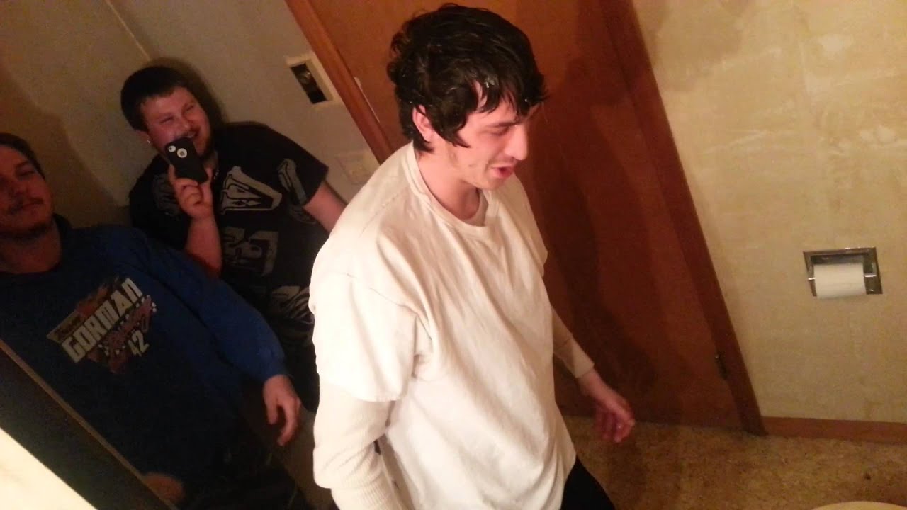 Dude gives self swirly - YouTube