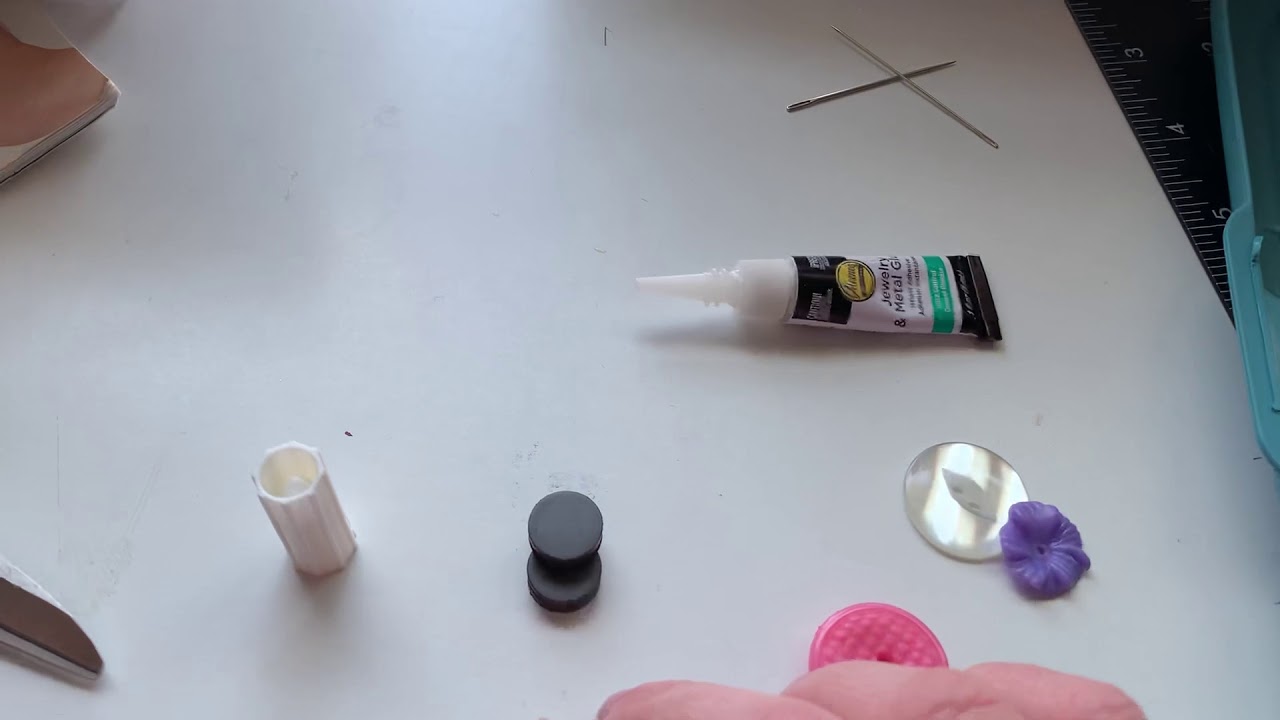 Sewing Tools DIY Sewing Needle Minder - YouTube