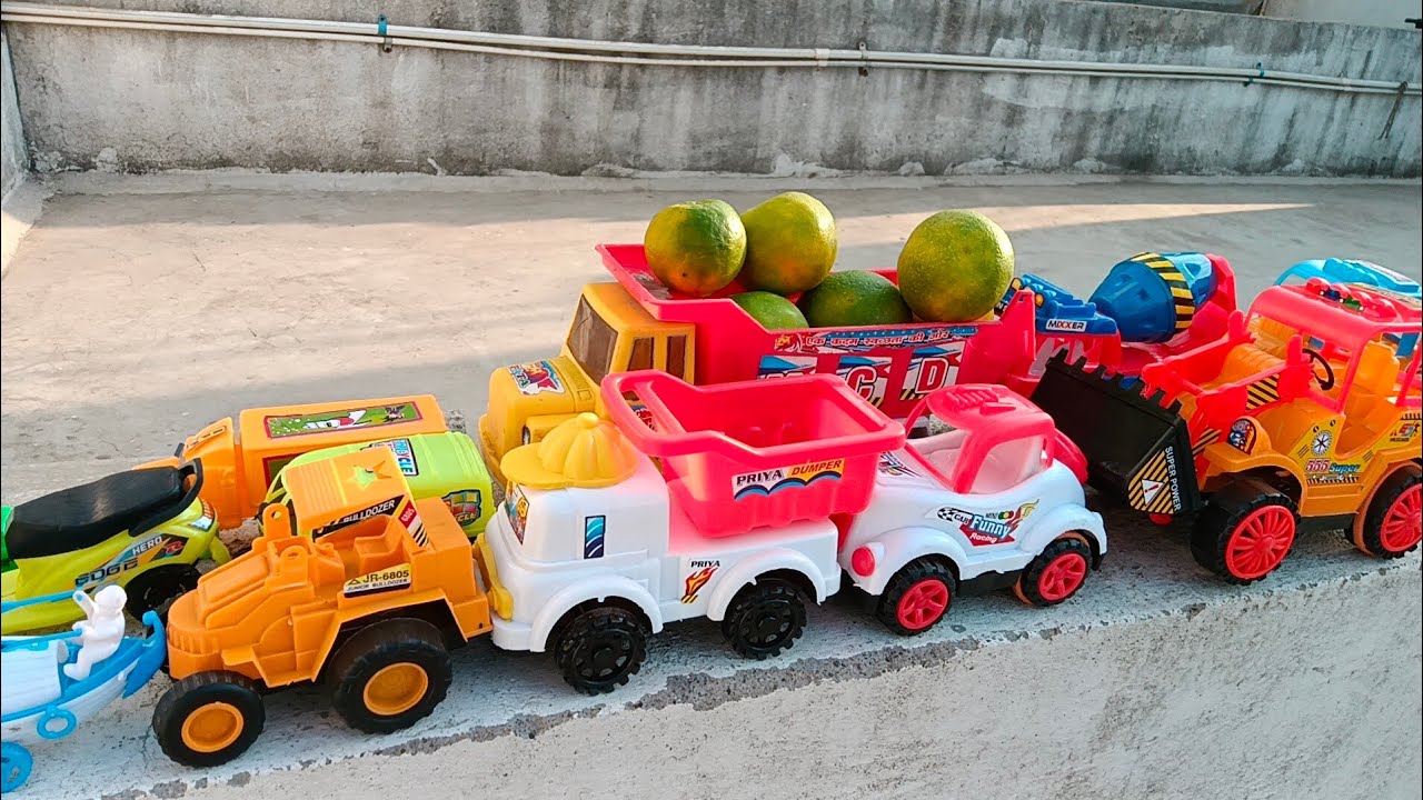 Tillu ke Pass Itne Sare khilone Aaye | 🛺 aeroplane, autorickshaw, krain ...