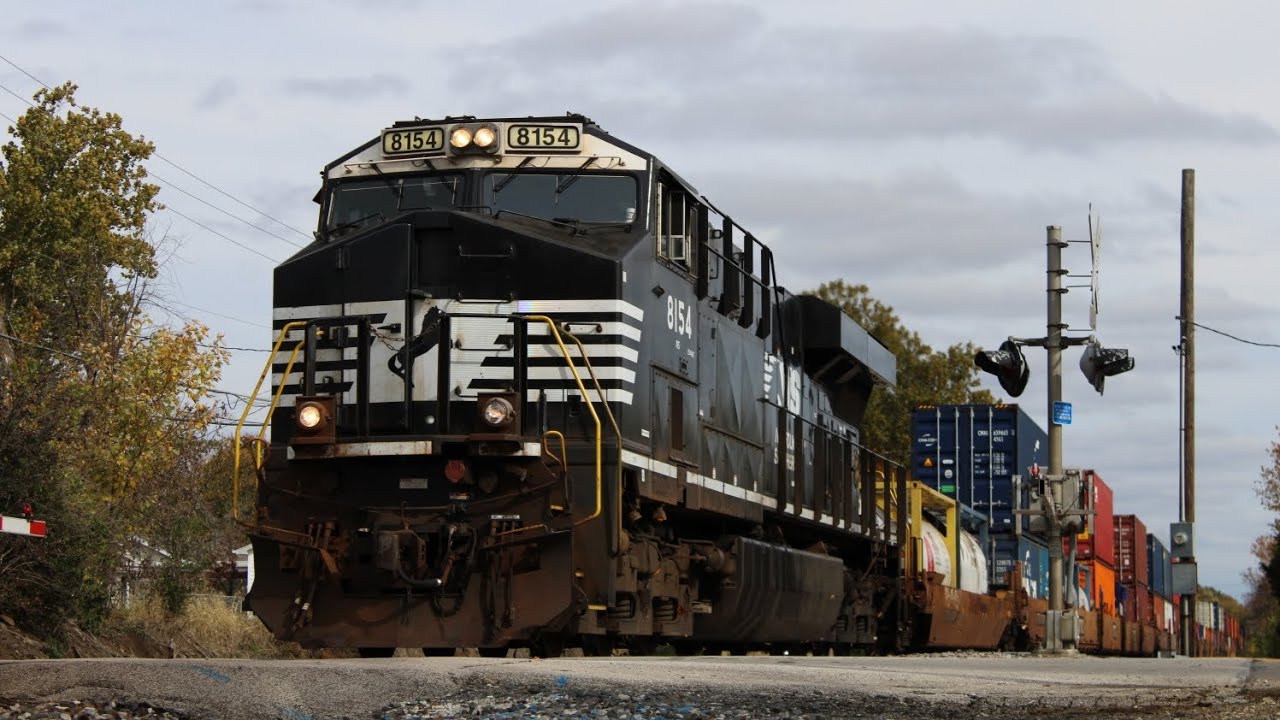 NS 224 With Hornshow! - YouTube