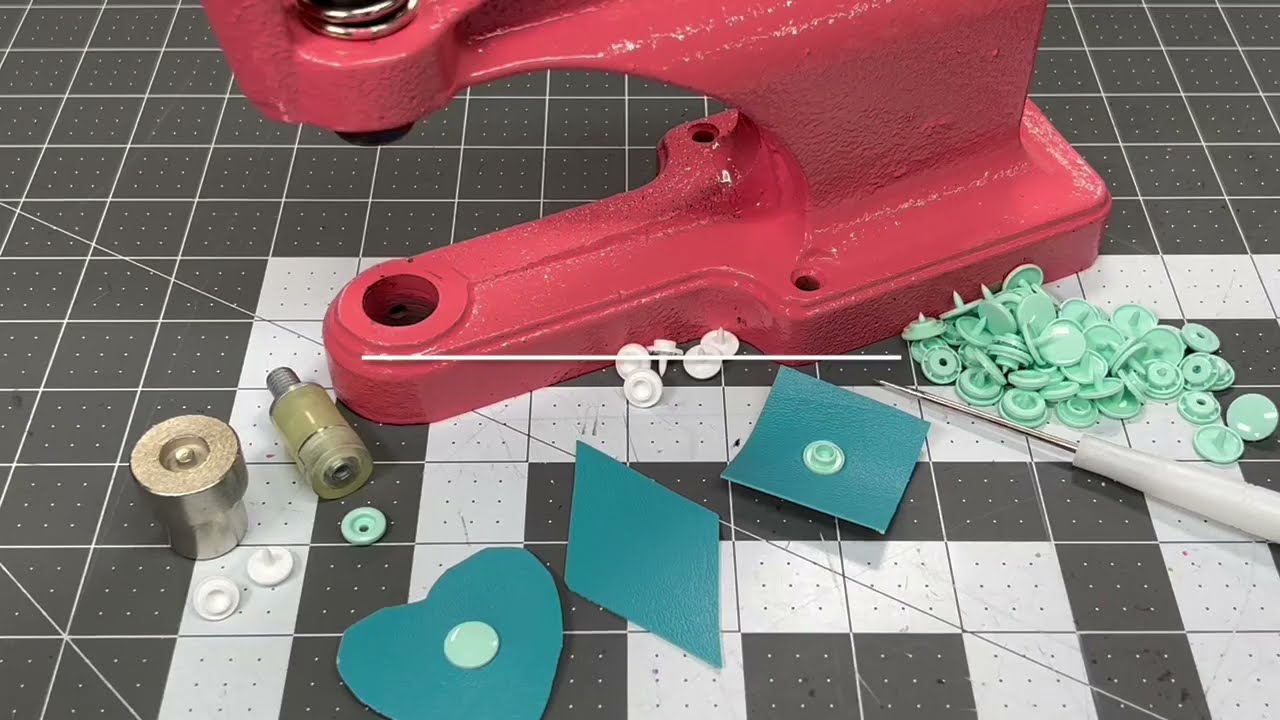 I Like Big Buttons! How To Install Pronged Studs/Double Sided Snaps ...