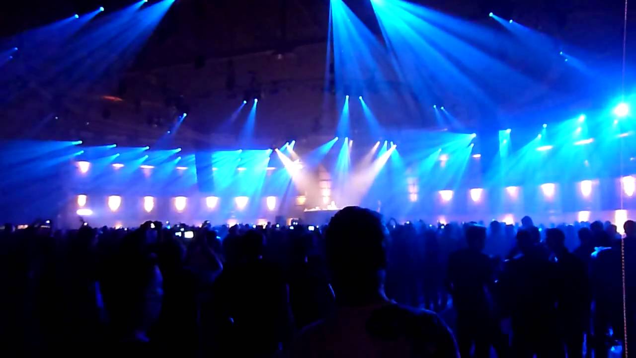 ASOT 500 INTRO den bosch + Mat Zo - YouTube