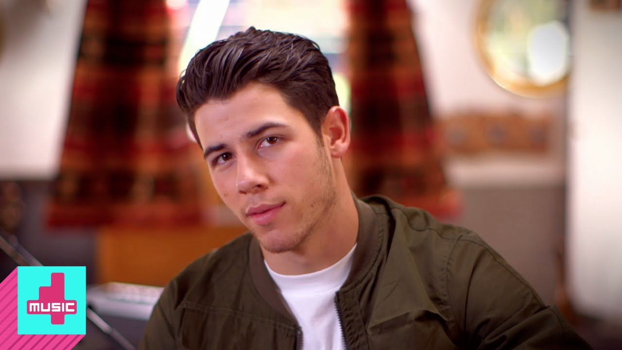 Nick Jonas talks his first kiss | Star Stories - YouTube