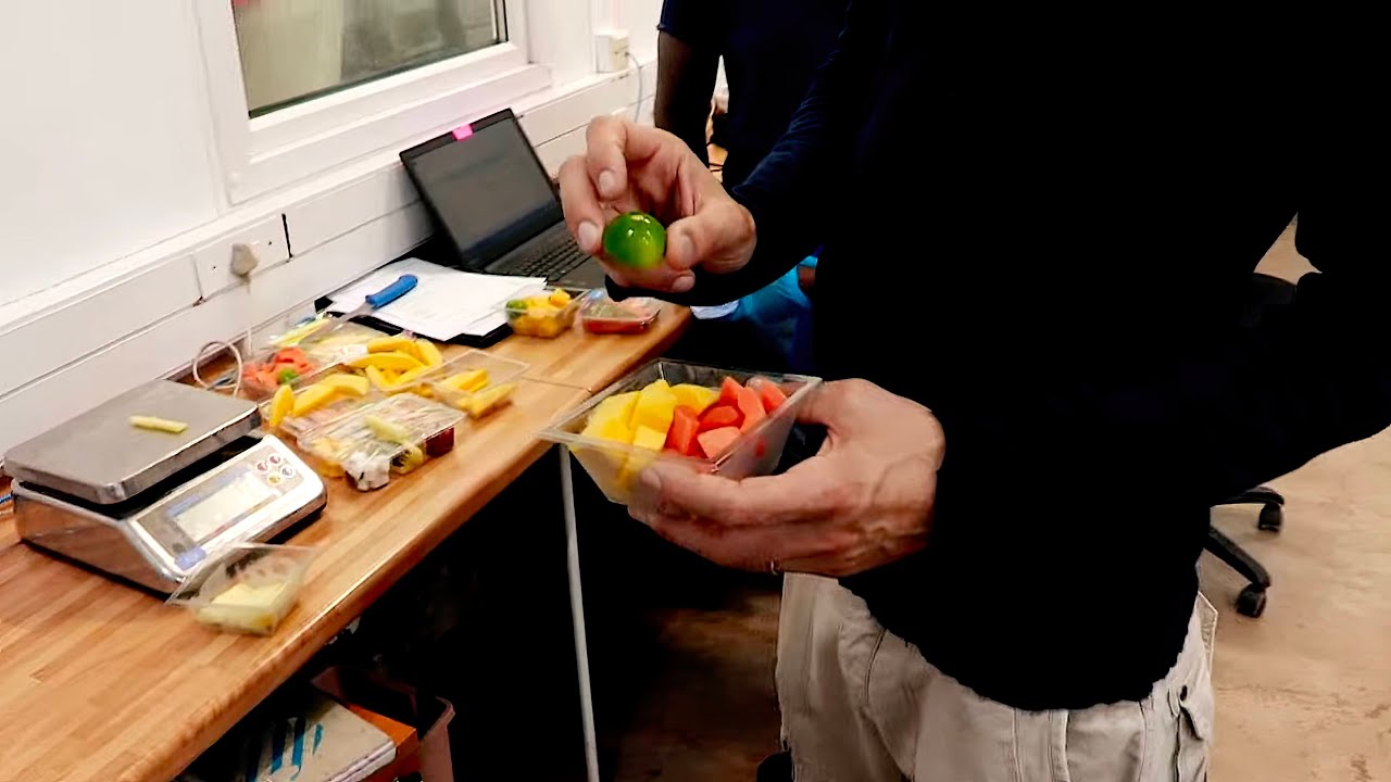Le marché français, un ogre du fruit exotique - YouTube