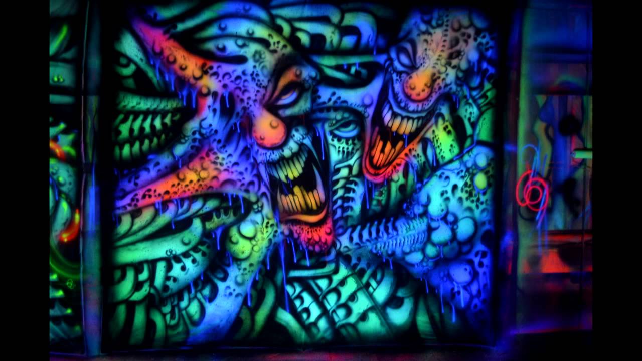 AIRBRUSHING FOR SKELETON'S LAIR, 8X8! - YouTube