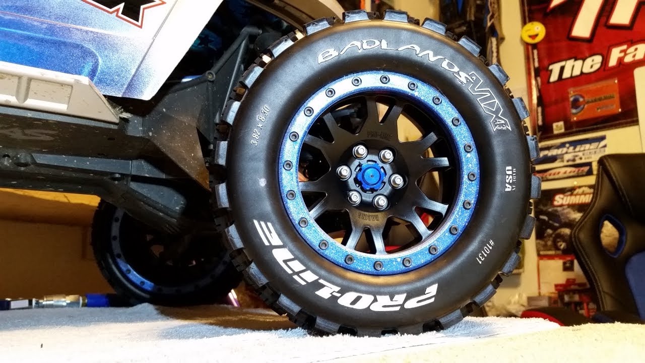 Traxxas X-MAXX on new Pro-Line Beadlocks...!!! Custom paint...!!! - YouTube
