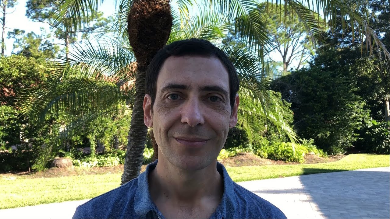 Roger Scott - What’s the first thing I look at in the morning? - YouTube