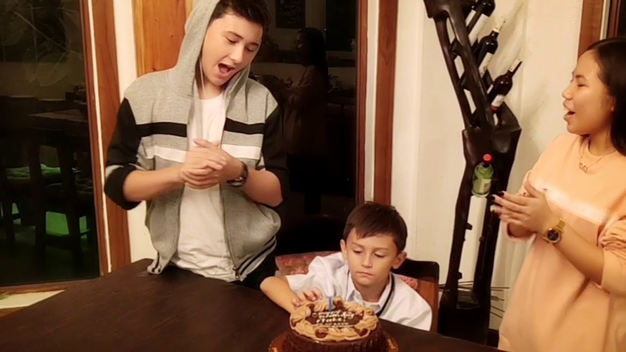 Beshy in the house! - YouTube