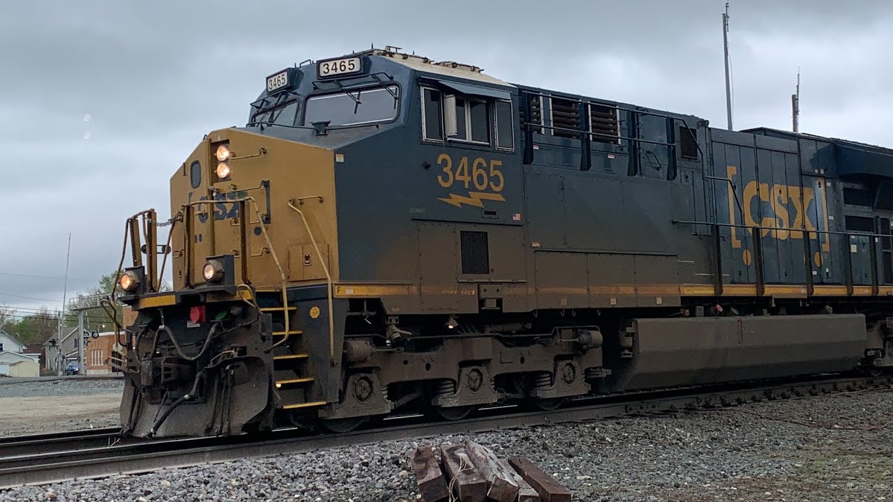 CSX I135-20 with 3465 Leading - YouTube