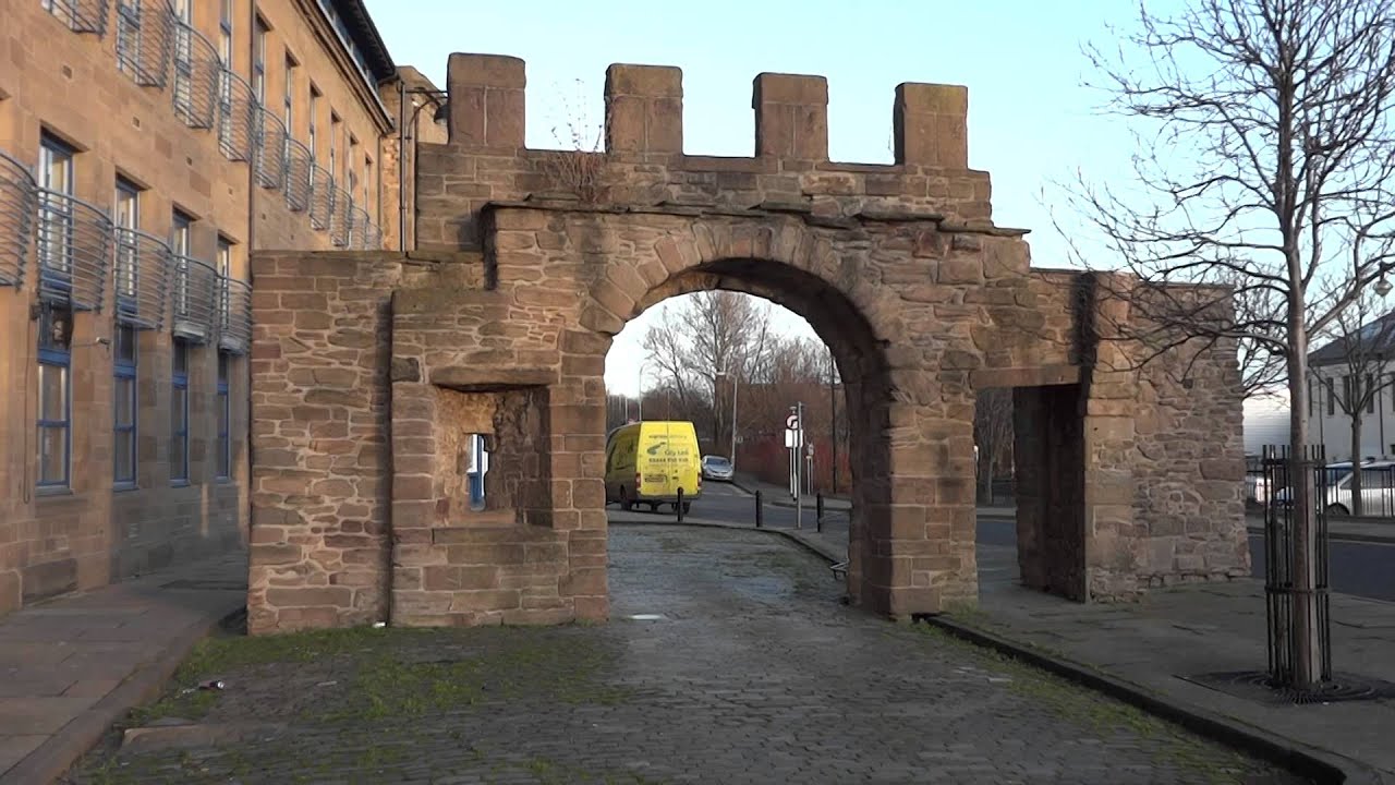 Dundee Wishart Arch - YouTube