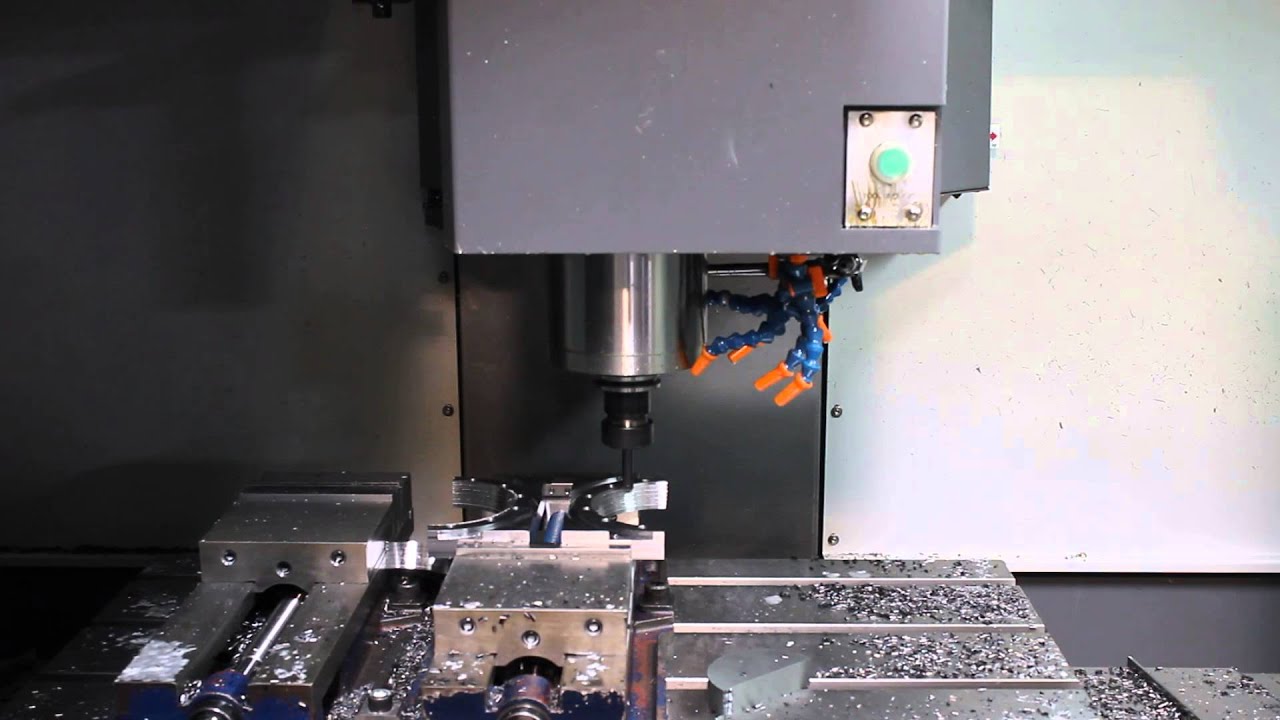 Samsung MCV50 CNC Mill--3d cutting - YouTube