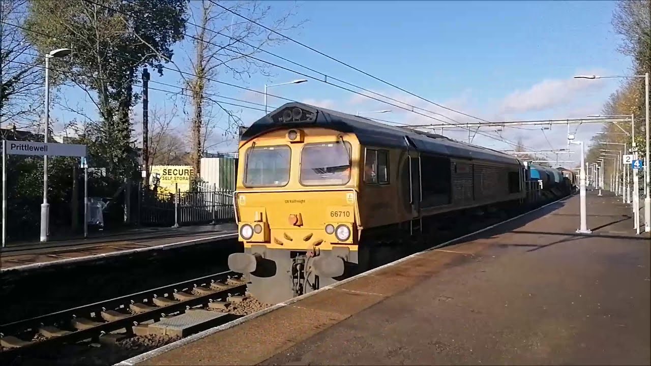 *Class 66 RHTT* Trains And Tones At Prittlewell CVL 05/12/2020 - YouTube