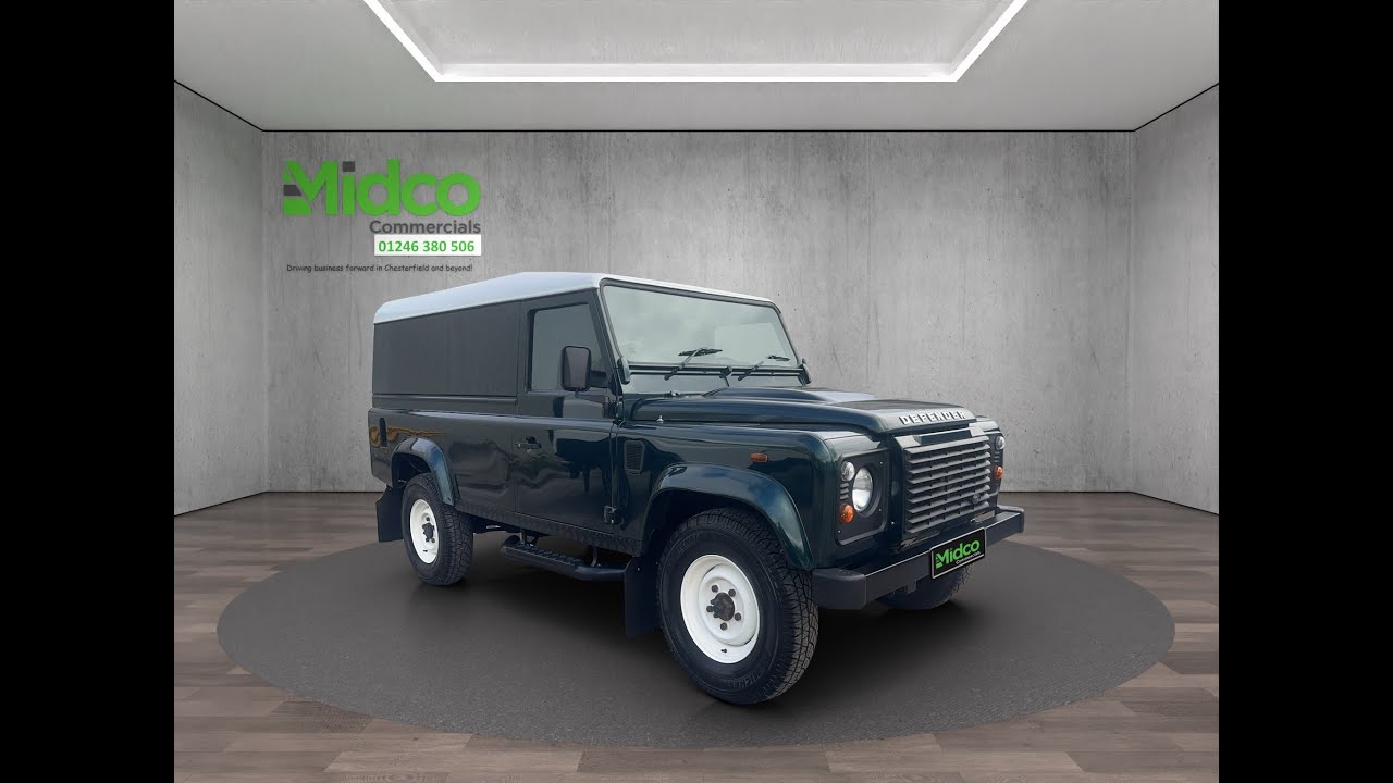 Land Rover Defender 110 - YouTube