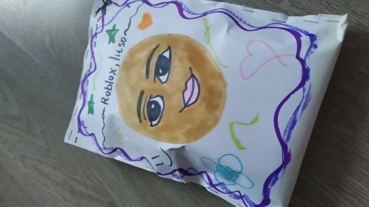 Roblox, large paper unpacking! - YouTube