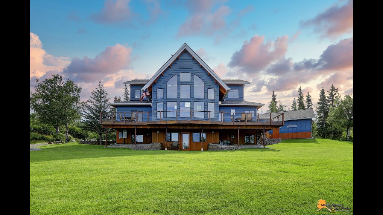 17697 Golden View Drive | David Windsor - YouTube