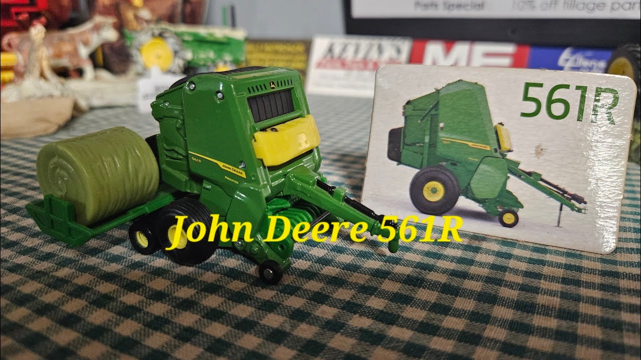 John Deere 561R round baler. - YouTube