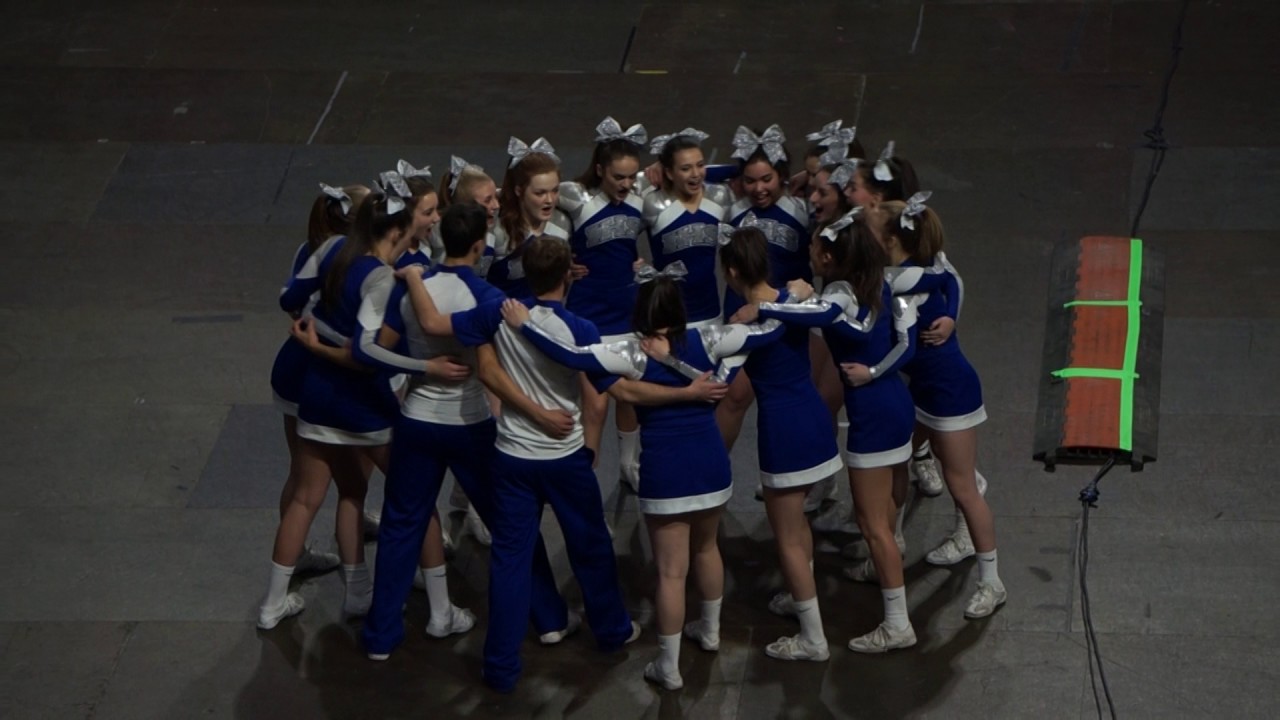 Ingraham Non-Tumbling Cheer Squad at WA State Finals, 2017 - YouTube
