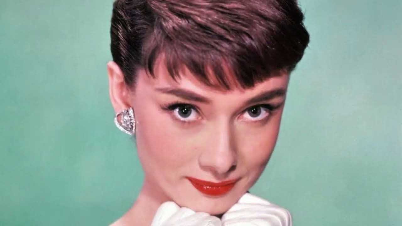 Audrey Hepburn PHOTOS Pantyhose, Stockings, Tights, Heels, Mini Skirt ...