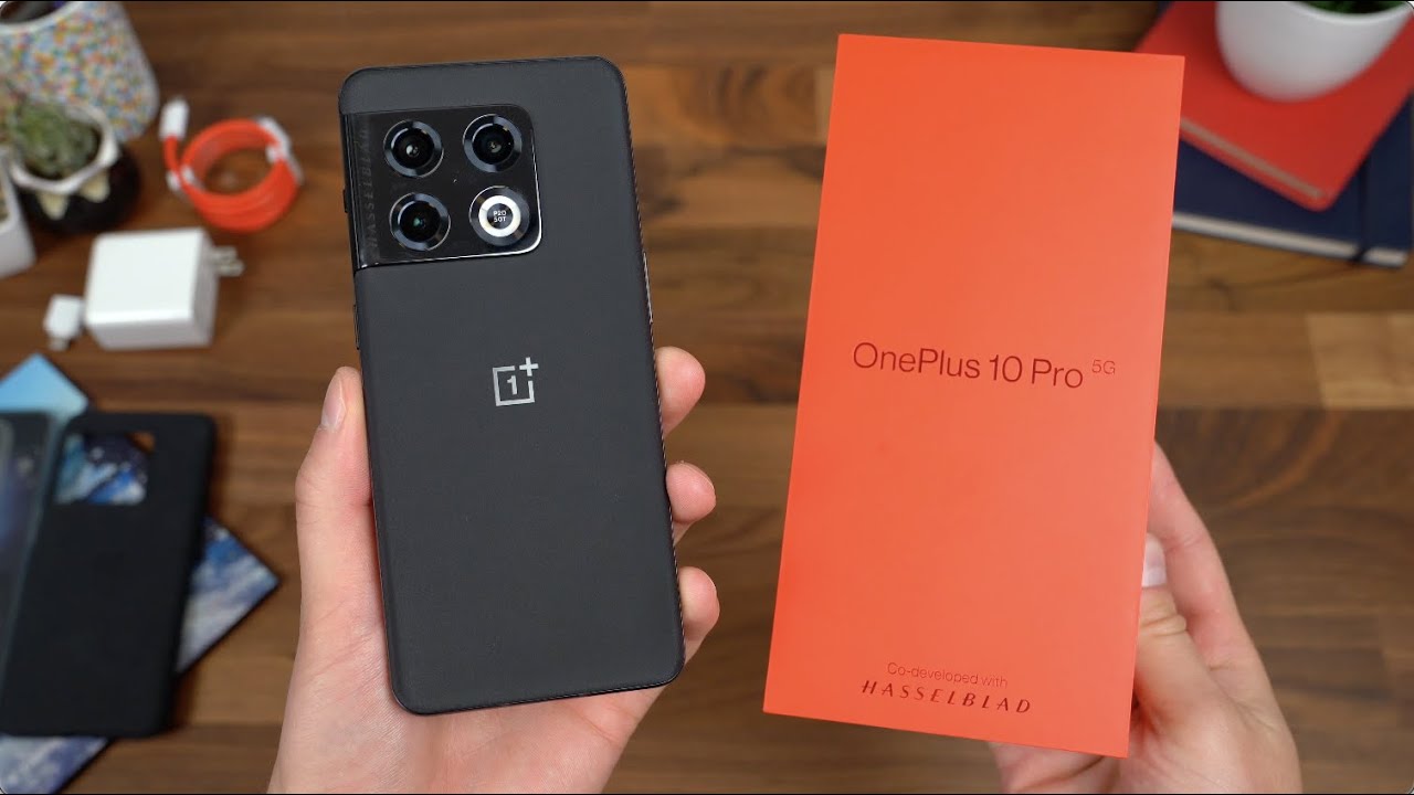 OnePlus 10 Pro Unboxing! - YouTube