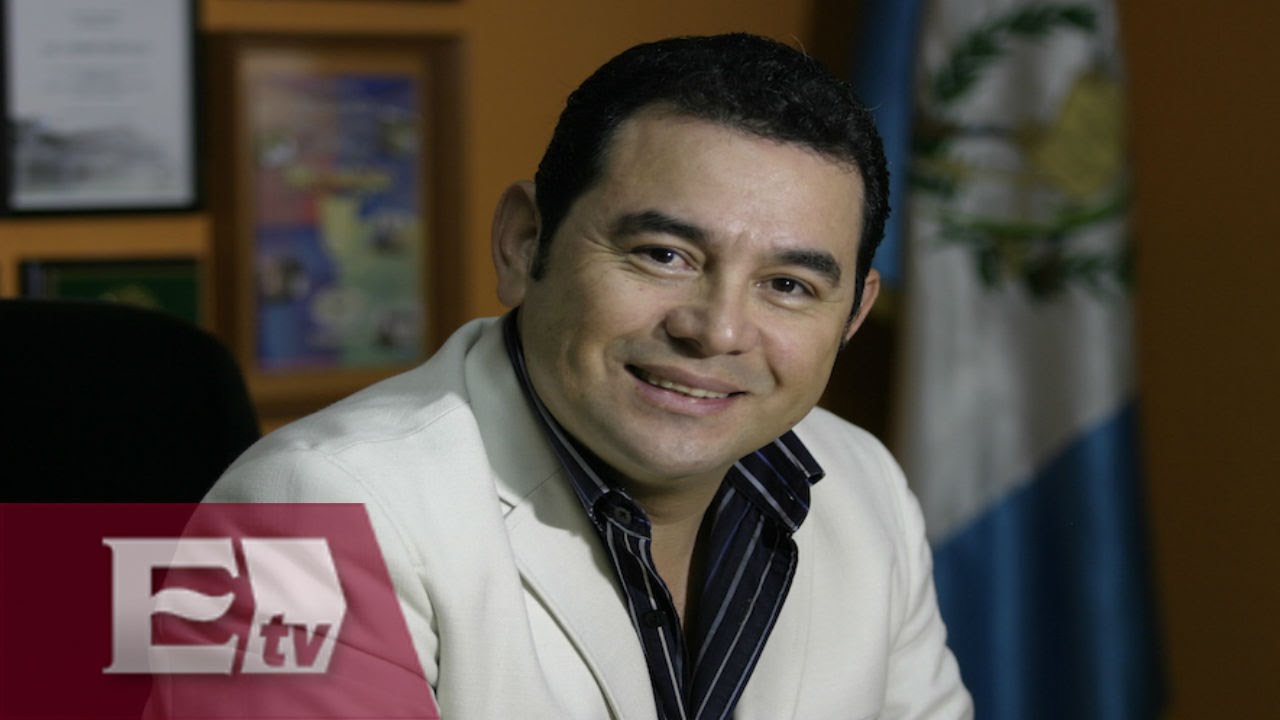 El comediante Jimmy Morales ya es Presidente de Guatemala - YouTube