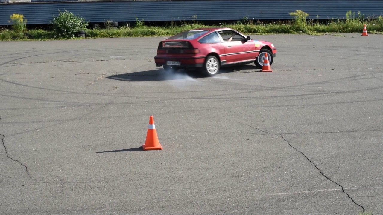 Auto slalom - YouTube