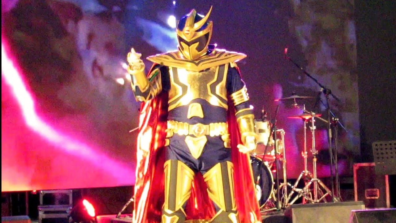 Daggeron Solaris Knight Power Rangers Mystic Force Cosplay - YouTube