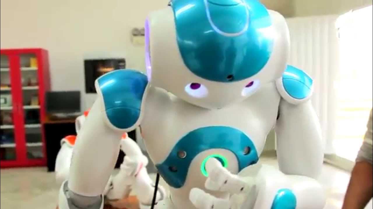 Programación en NAO Robots UTEC - YouTube