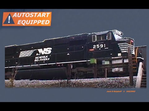 AUTOSTART locomotive, NS SD70M 2591, Gilbert WV 5 02 2005 - YouTube