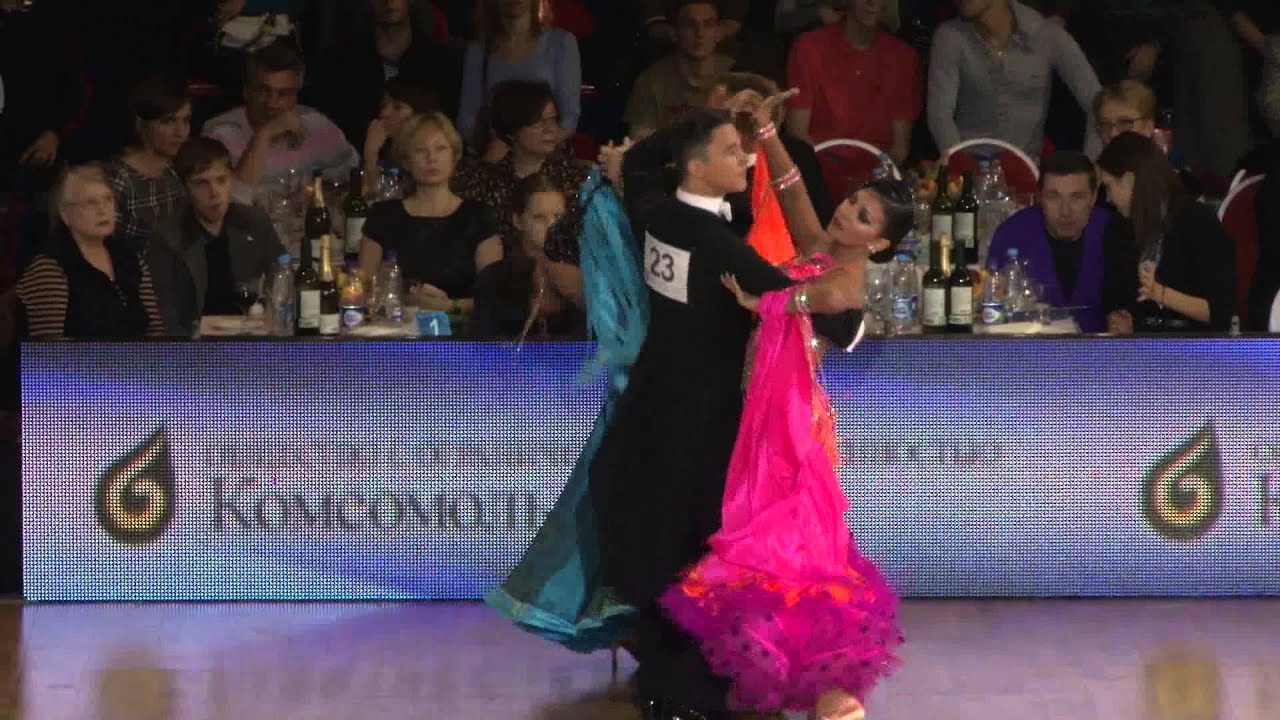 Daniel Buschmann - Katarina Bauer, 1/2 Tango - YouTube